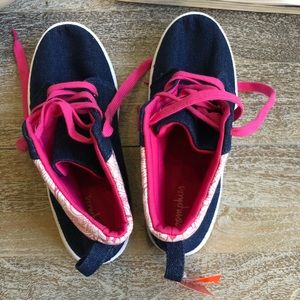 oomphies | Shoes | Oomphies Sam Sneaker | Poshmark